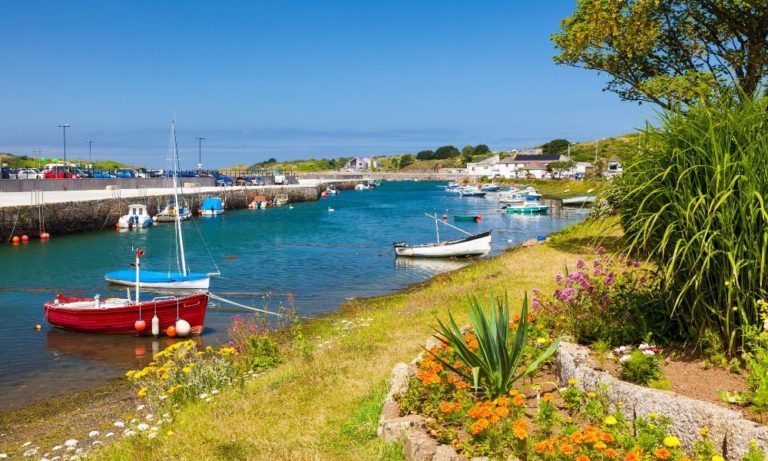 9 Incredible South Coast Islands in England to Visit | Day Out in England