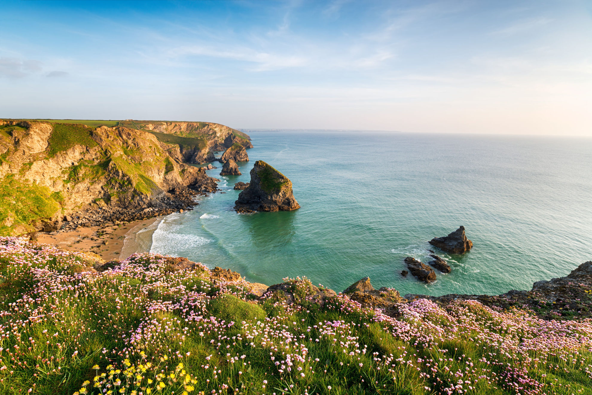 8 Best Spots for Paddleboarding in Cornwall this Summer | Day Out in ...