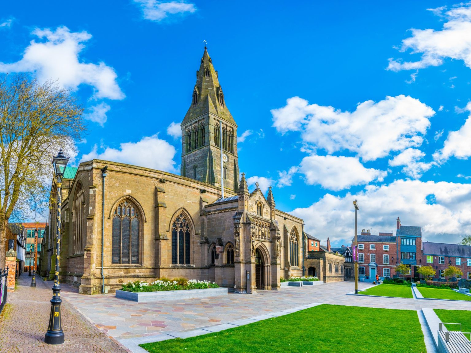 24 Brilliant Days Out in Leicestershire to Enjoy | Day Out in England