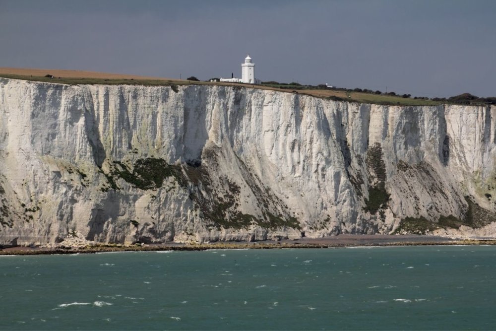 10 Most Famous Landmarks in England | Day Out in England