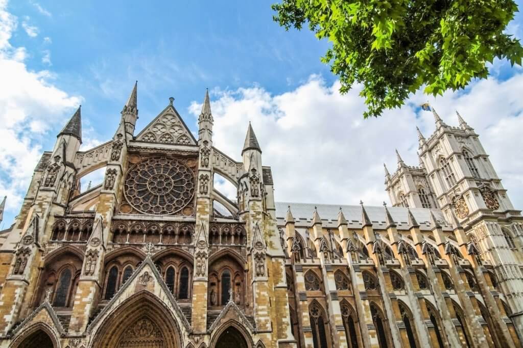 11 Iconic Landmarks In London For Your Day Out Day Out In England 11 Iconic Landmarks In London For Your Day Out Day Out In England