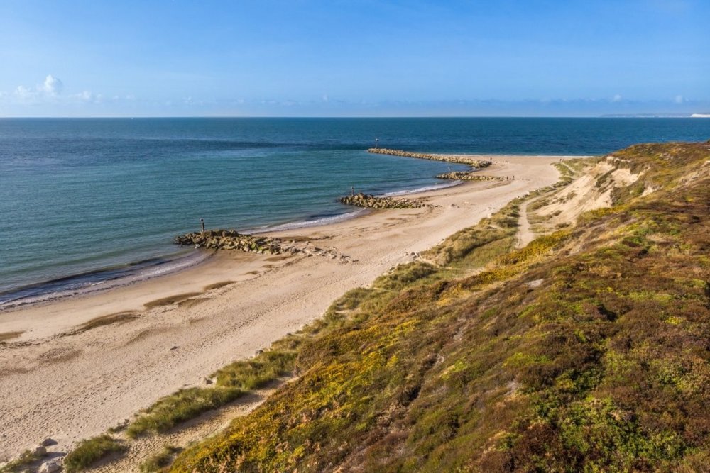 18 Glorious White Sand Beaches in England You Need to See | Day Out in ...