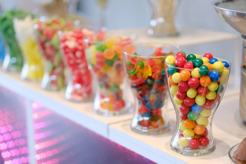 17 Best Sweets from England to Give You that Sugar Rush | Day Out in ...