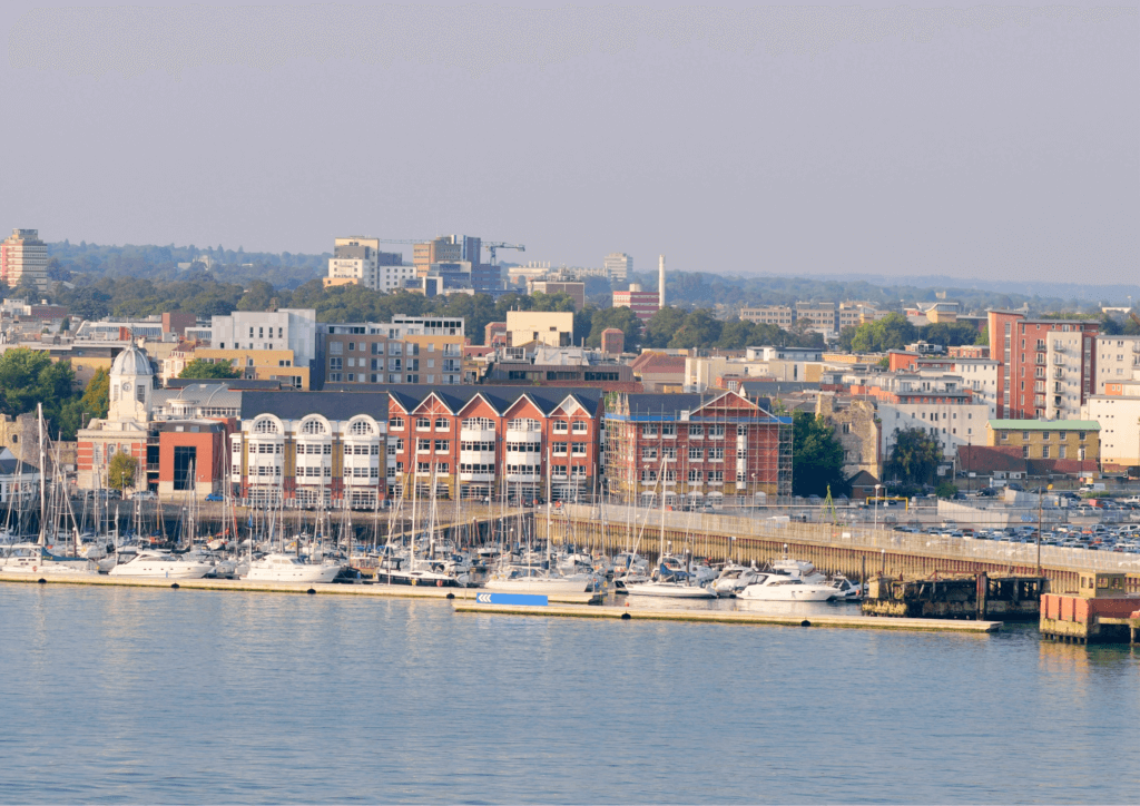 10 Best Day Trips from Southampton (Within an Hour) | Day Out in England