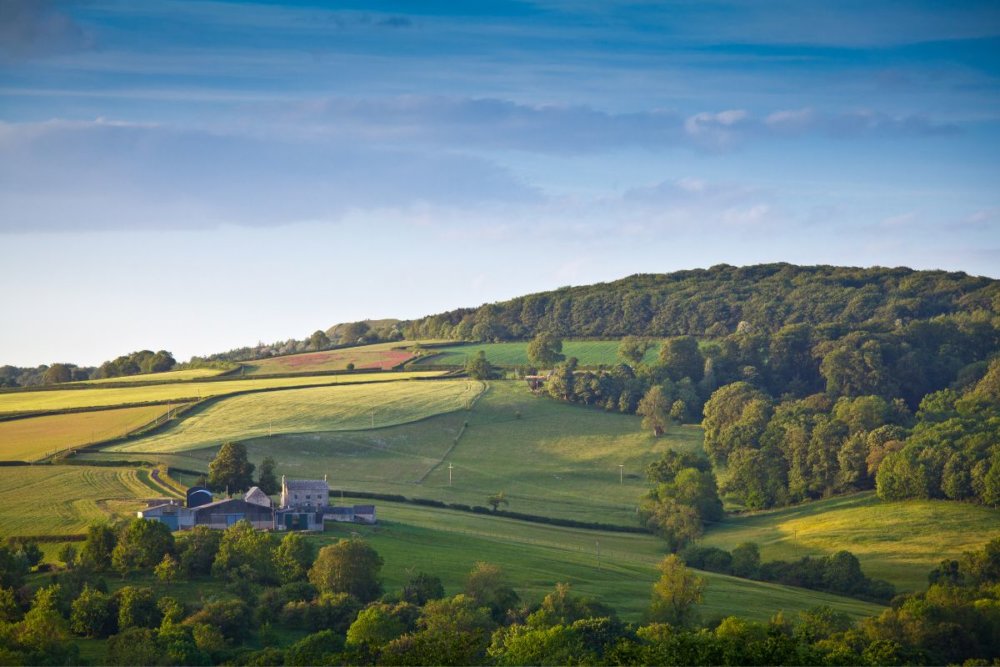 15 Days Out in May You NEED to Know About | Day Out in England