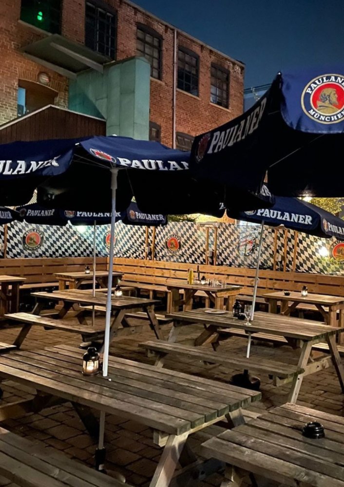 17 Exciting Things to Do on a Day Out in Leeds | Day Out in England