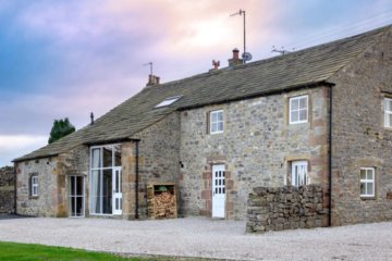 15 Most Unique Afternoon Teas in Yorkshire | Day Out in England