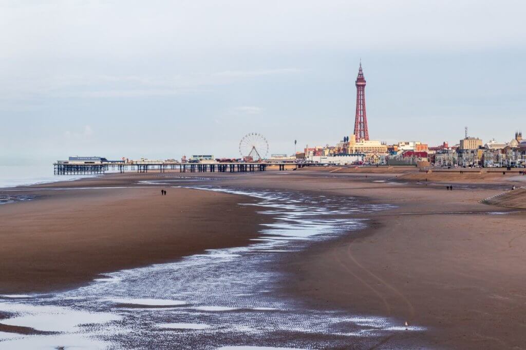How to Have the Best Blackpool Day Trip in 11 Top Blackpool Attractions ...